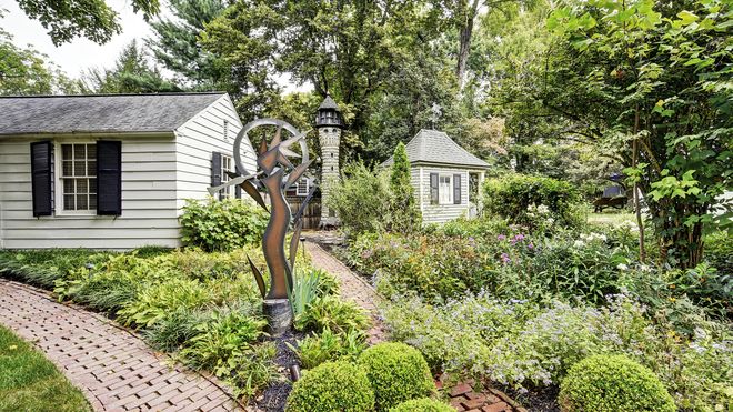 Quintessential Stratton Hammon design - Louisville Business First